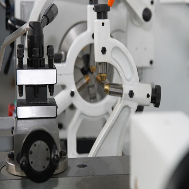 CR3290 Universal Lathe Machine - High Precision and Durability